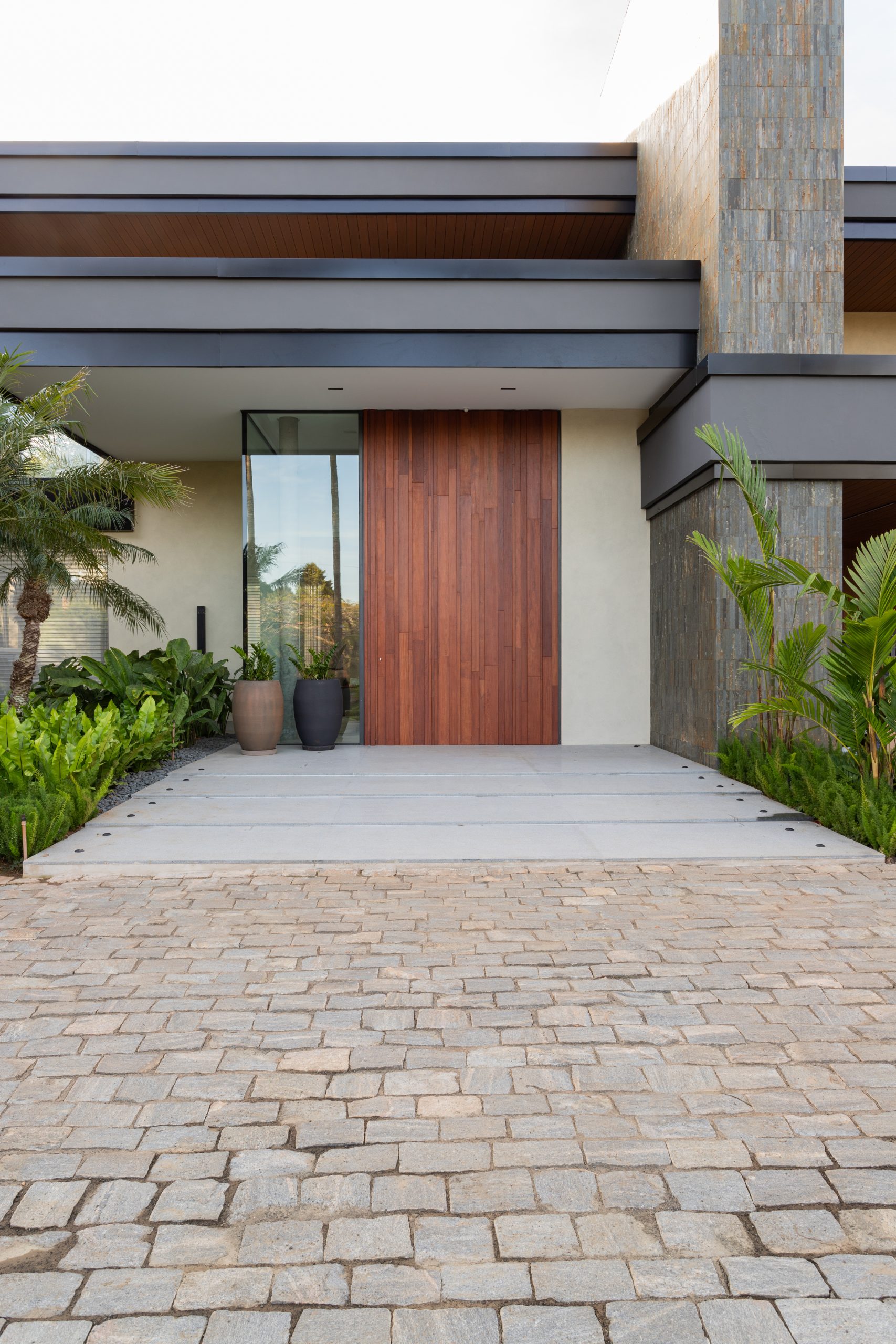 HYPI | HYSLIM | HY30 | HY40 | HYSTYLE – São Paulo, Brazil - Hyline (us)